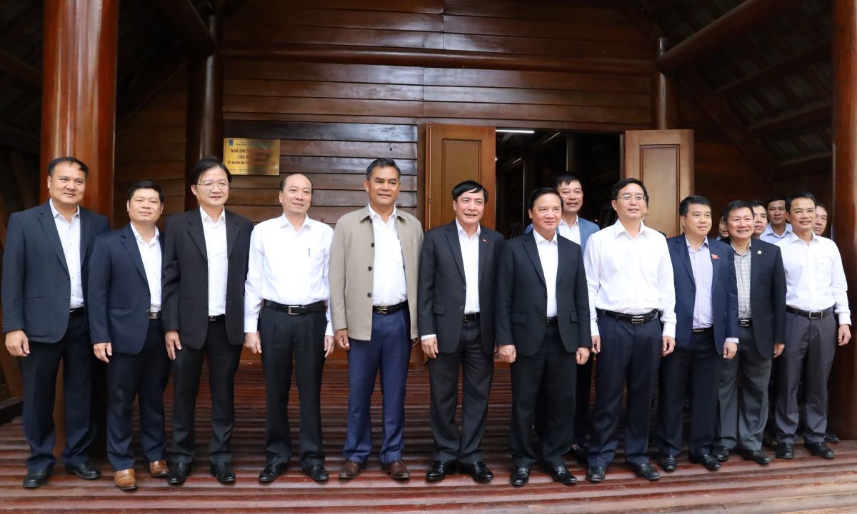 Inauguration of the Traditional House of the Provincial Party Committee ...